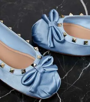 Valentino Garavani Rockstud Satin Ballet Flats - Blue