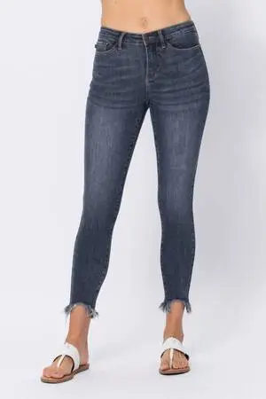 JUDY BLUE Solid Shark Bite Hem Jeans In Dark Wash - Grey
