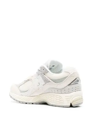 NEW BALANCE 2002r Suede Sneakers - White