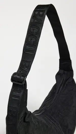Baggu Medium Nylon Crescent Bag