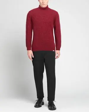 BROOKSFIELD Knitted Turtleneck Top - Red