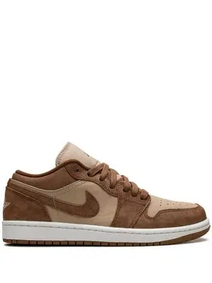 JORDAN Air 1 Low Sneakers - Brown