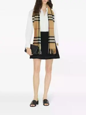 Burberry Check-pattern Fringed Scarf - Neutrals