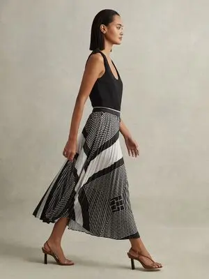 REISS Gabi Printed Pleated Midi Skirt