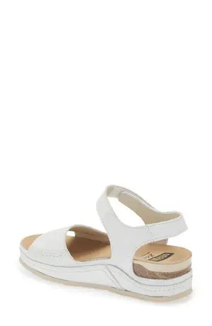 ON FOOT 250 Madison Platform Sandal - Blanco