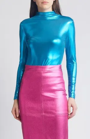 Nikki Lund Long Sleeve T-shirts For Women
