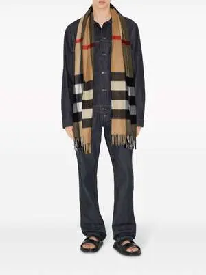 Burberry Reversible Checked Cashmere Scarf - Brown
