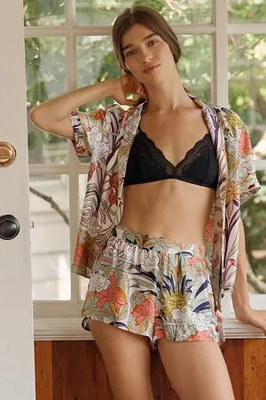 LYREBIRD Neela Pajama Shorts Silky - Botanical Pattern
