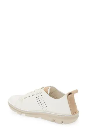ON FOOT 30250 Silken Low Top Sneaker - Blanco