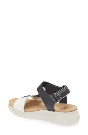 ON FOOT Daytona Platform Sandals - Black/blanco