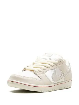 Nike Dunk Low Valentine's Day Sneakers - Neutrals