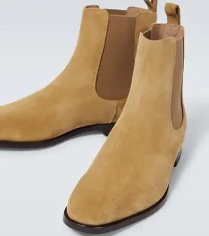 Manolo Blahnik Delsa Chelsea Boots