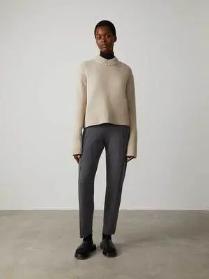 LISA YANG Sony Crewneck Cashmere Sweater