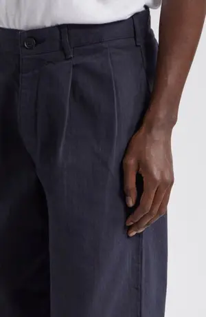 NOAH Double Pleat Cotton Herringbone Trousers - Navy