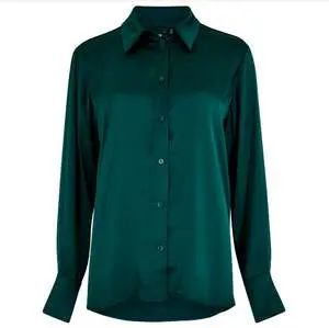 APRICOT The Emerald Satin Shirt In - Green
