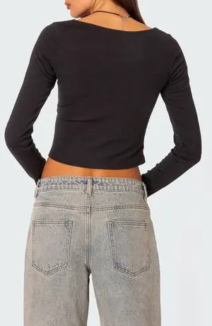 EDIKTED Nat Ruched Crop Top - Black