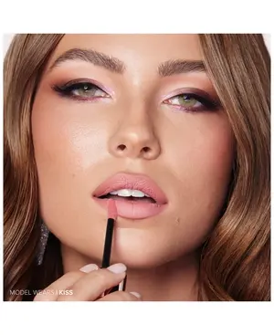ANASTASIA BEVERLY HILLS Lip Velvet Liquid Lipstick - Kiss