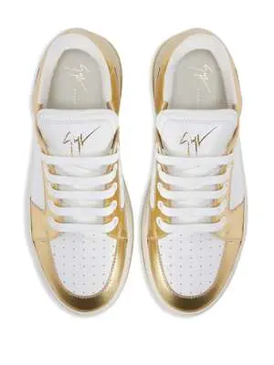 GIUSEPPE ZANOTTI Low-top Sneakers - White