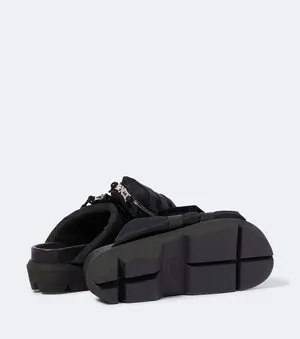 Sacai Pockets Slides