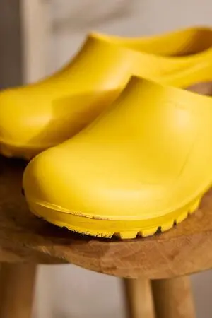 TERRAIN Nora Garden Clogs - Yellow