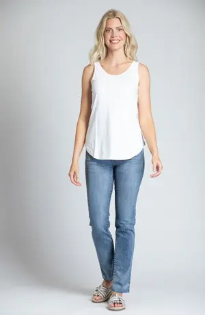 APNY Perfect Fit Scoop Neck Tank - White