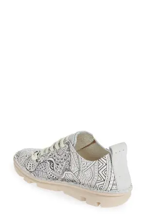 ON FOOT Baltimore Low-top Sneakers - Mandala