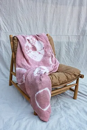 LAYLI DYES HARD Tie-dye Dream Blanket - Cocoa Blush