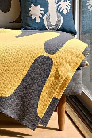 CLAUDIA PEARSON Ebb + Flow Blanket: Blossom