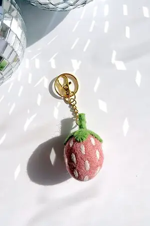 GOLDEN HOUR DESIGNS Felt Strawberry Keychain