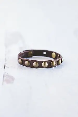 GIVING BRACELETS GIVING BRACELETS Antique Brass Dotty Leather Bracelet Brown