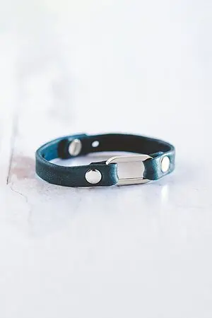 GIVING BRACELETS Giving Bracelets Mesa Leather Bracelet Blue