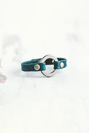 GIVING BRACELETS Antique Silver Grounding Leather Bracelet - Blue Spruce