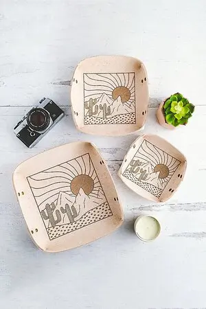 GIVING BRACELETS Leather Catchall Desert Print Tray - Natural