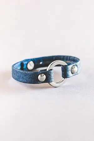 GIVING BRACELETS Silver One Love Bracelet - Navy
