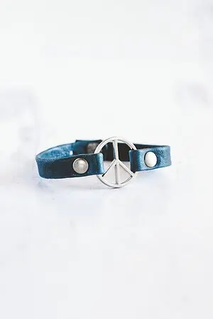 GIVING BRACELETS Antique Silver Peace Maker Leather Bracelet - Blue Spruce