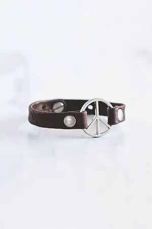GIVING BRACELETS Antique Silver Peace Maker Leather Bracelet - Chocolate Brown