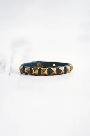 GIVING BRACELETS Rockstar Leather Bracelet - Blue Spruce