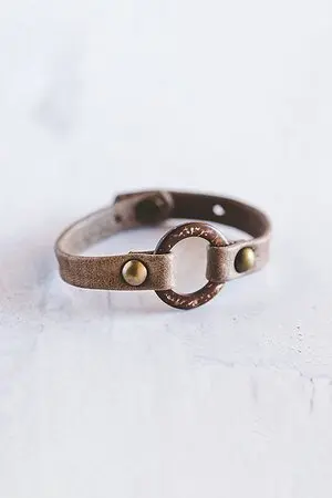 GIVING BRACELETS Giving Bracelets Circle Of Love Leather Bracelet Grey