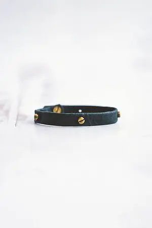 GIVING BRACELETS Giving Bracelets Connected Leather Bracelet Blue