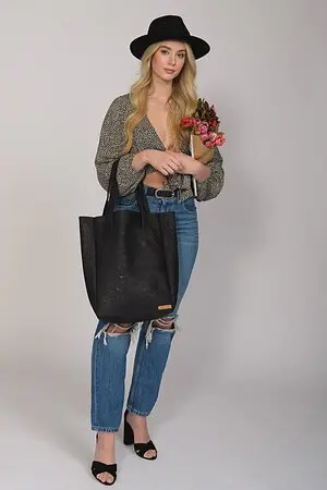 TIRADIA CORK Farmers Market Tote Bag - Black