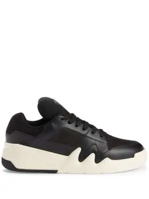 GIUSEPPE ZANOTTI Talon Chunky Low-top Sneakers - Black