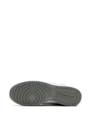 Nike Dunk Low Retro Sneakers - White