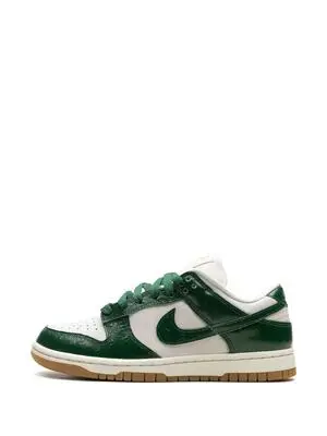 Nike Dunk Low Lx Gorge Green Ostrich Sneakers - White