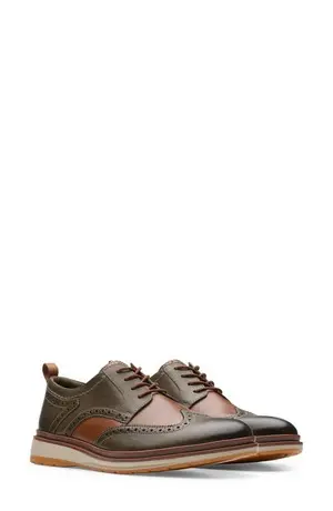 Clarks Chantry Wingtip Derby