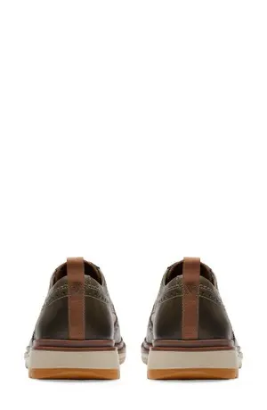 Clarks Chantry Wingtip Derby