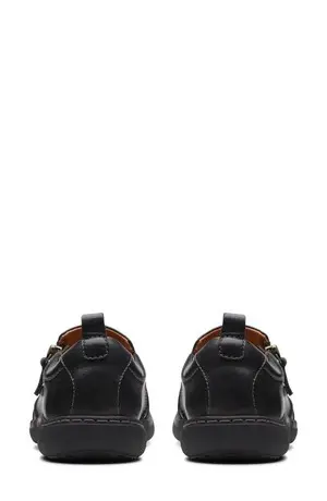 Clarks Nalle Lilac Slip-on Sneaker - Black Leather