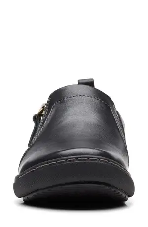 Clarks Nalle Lilac Slip-on Sneaker - Black Leather