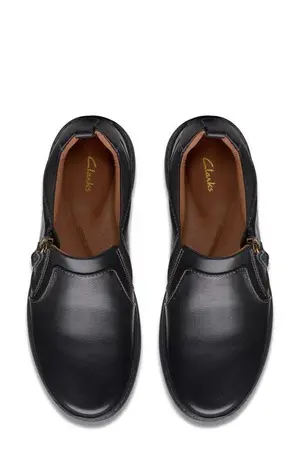 Clarks Nalle Lilac Slip-on Sneaker - Black Leather