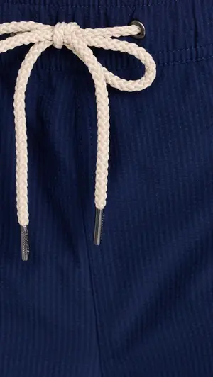 FAIR HARBOR The Bayberry Swim Trunks 7 - Navy Seersucker