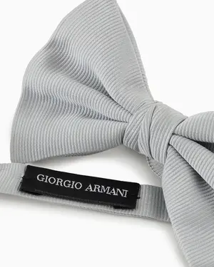 Giorgio Armani Large Silk Pre-tied Bow Tie - Grey